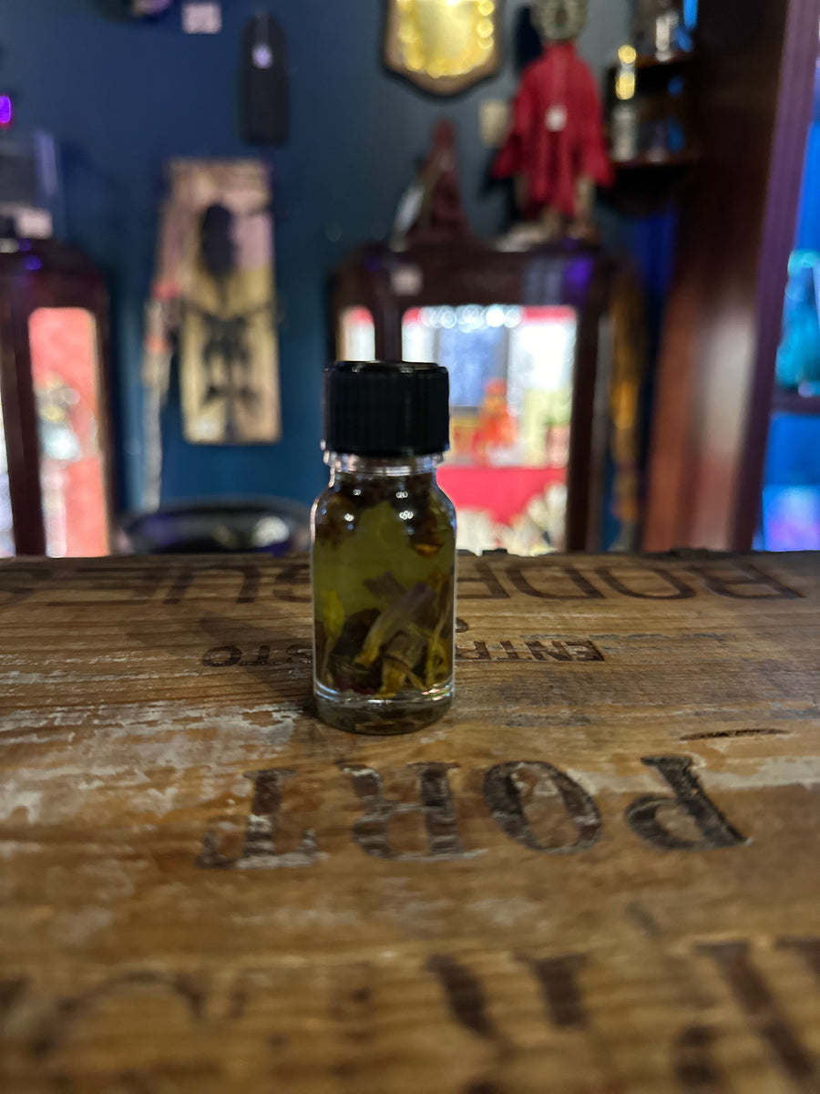 Luna Oil – WitchLab