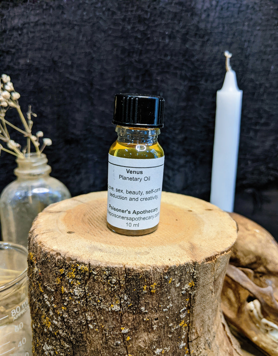 Venus Oil – WitchLab